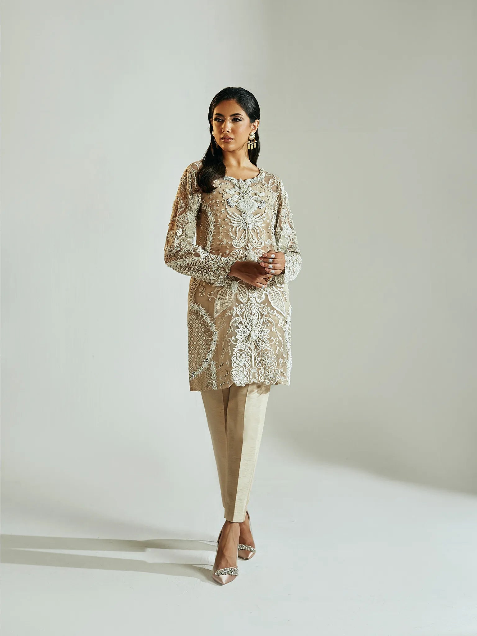 ORNATE – Western.pk