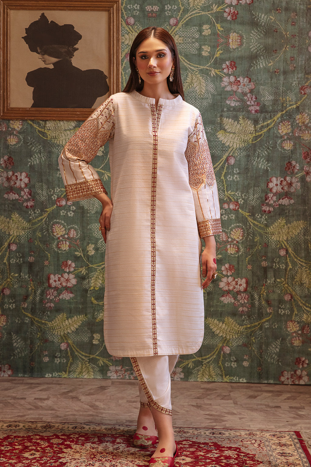 GUL - 04 – Western.pk