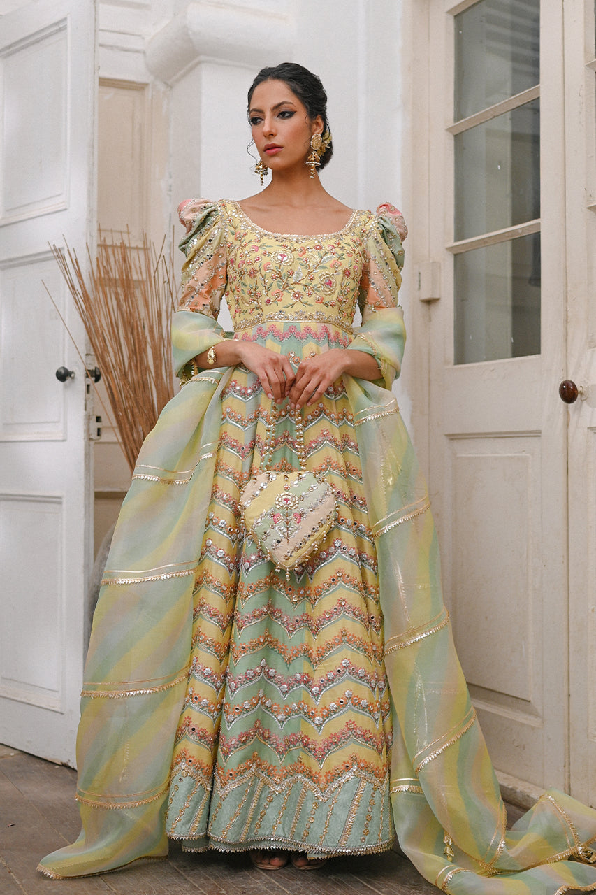 Talia – Western.pk