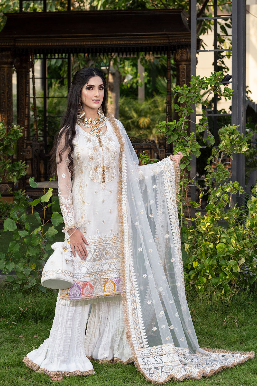 Lyla - Design 03 – Western.pk
