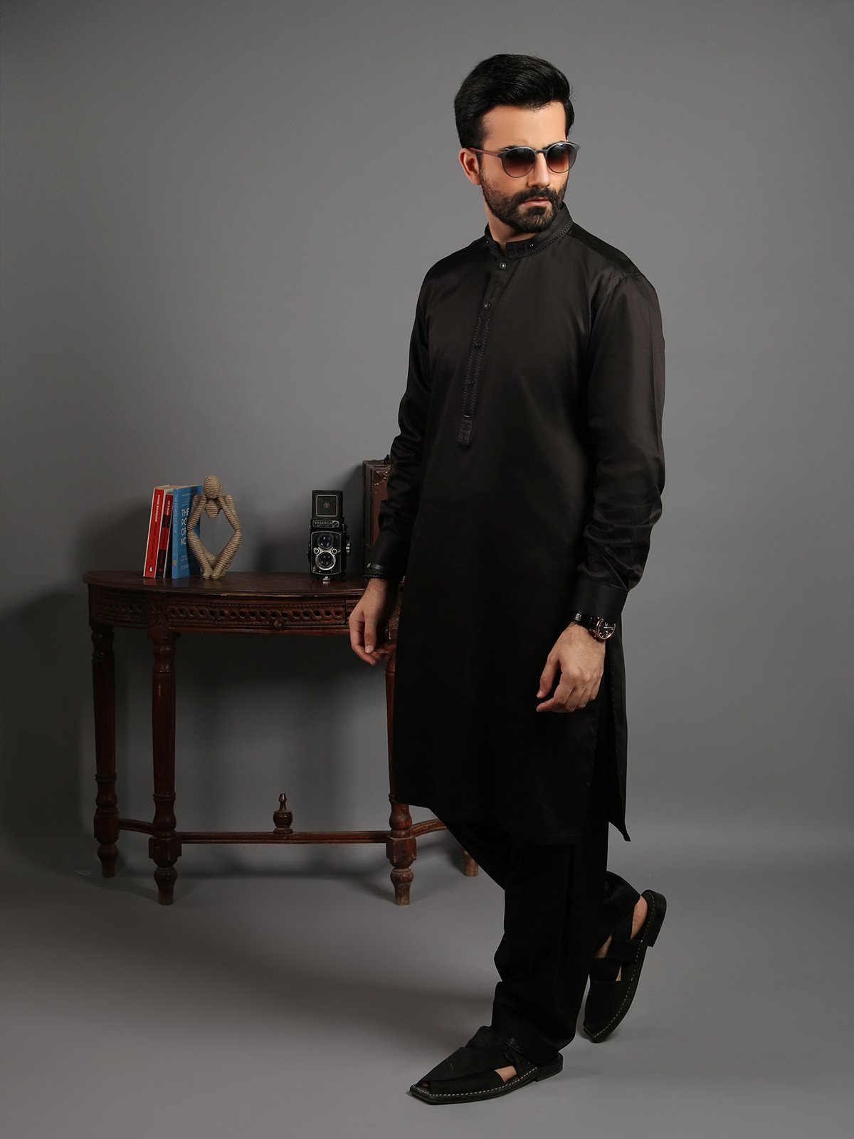 Edenrobe - Men's Black Swish Collection - EMTKS19-028 – Western.pk