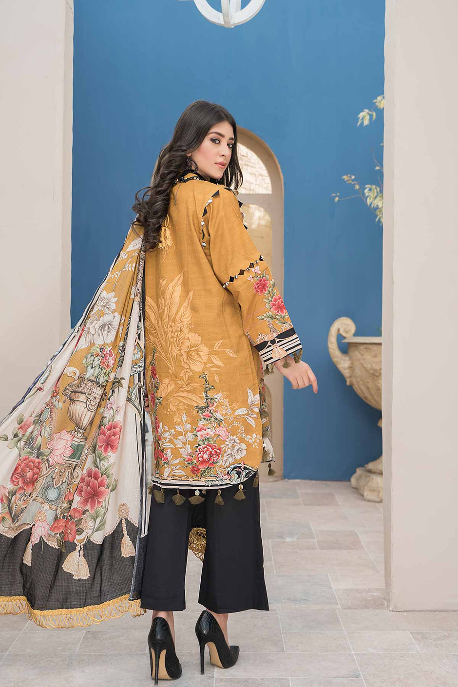 Sitara Studio – Western.pk