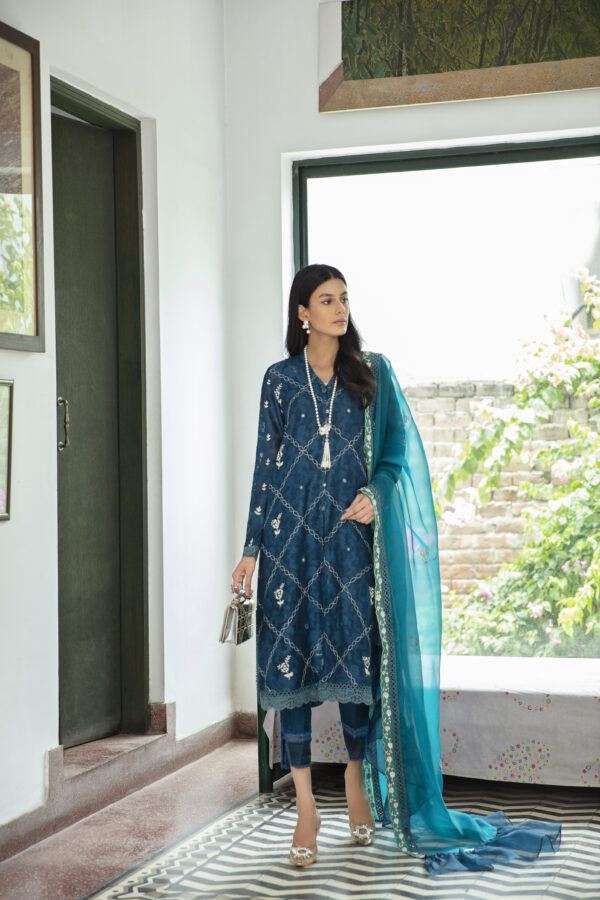 Aneeka Ruknuddin - Amorine Teal – Western.pk