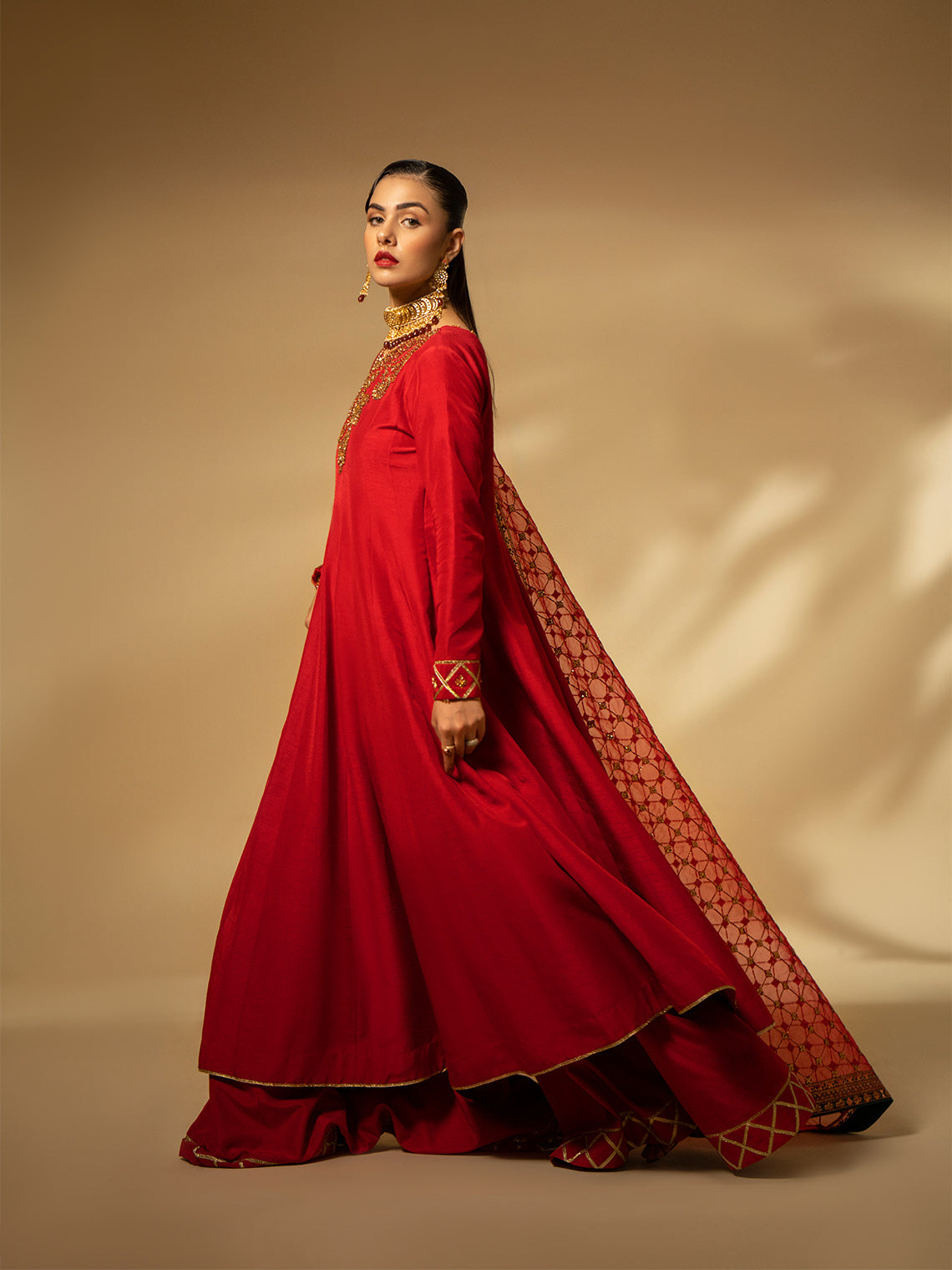 Scarlet Dynasty – Western.pk