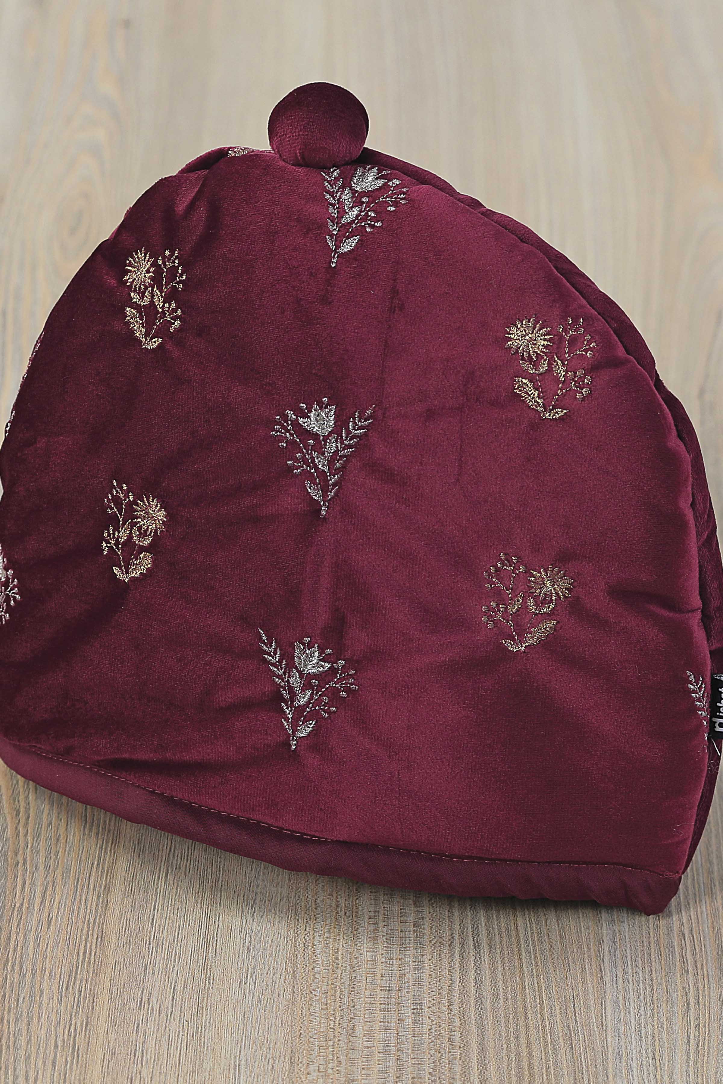 Nishat Linen - Scarelet Tea Cozy – Western.pk
