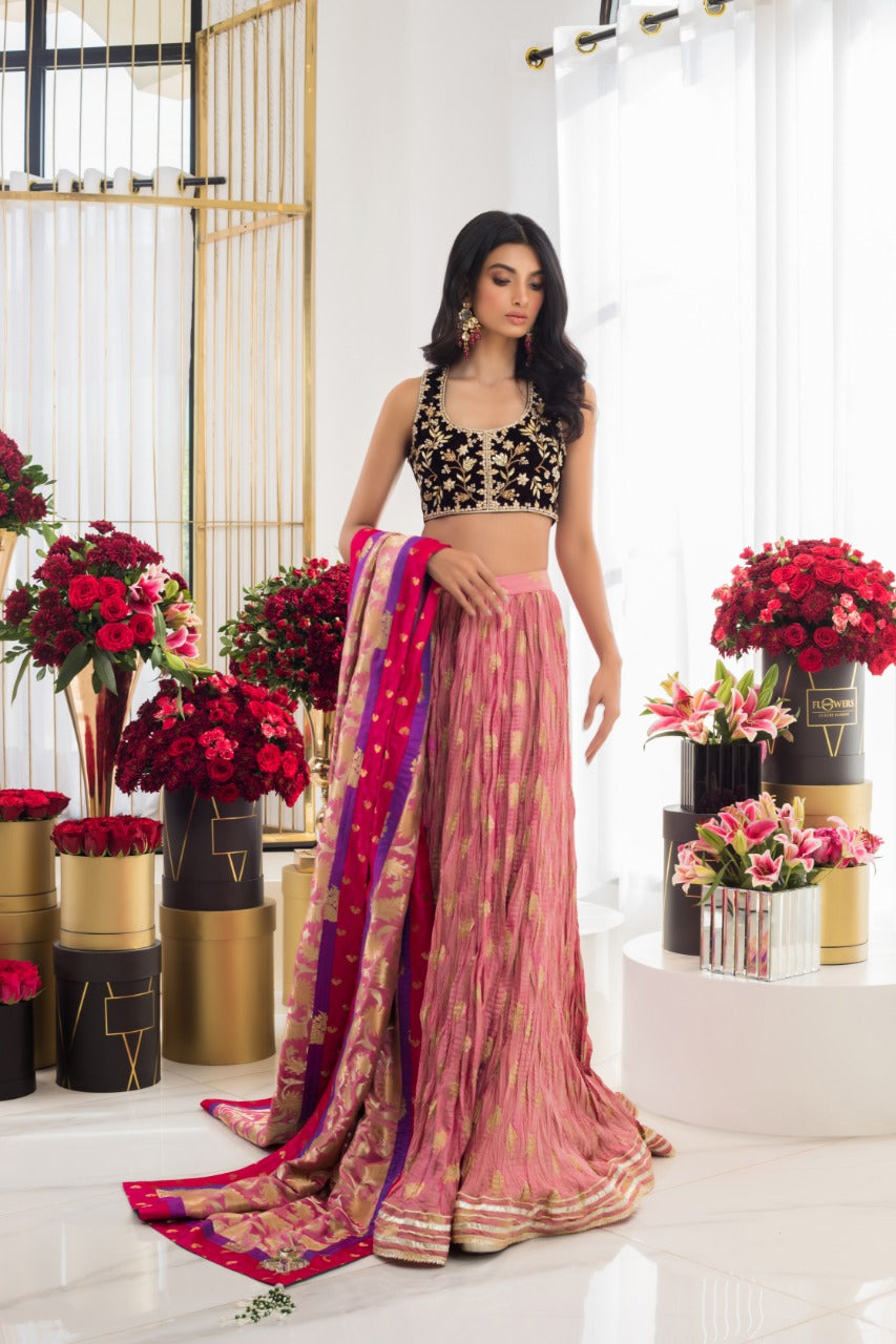 Velvet Choli With Jamawar Dhaka – Western.pk