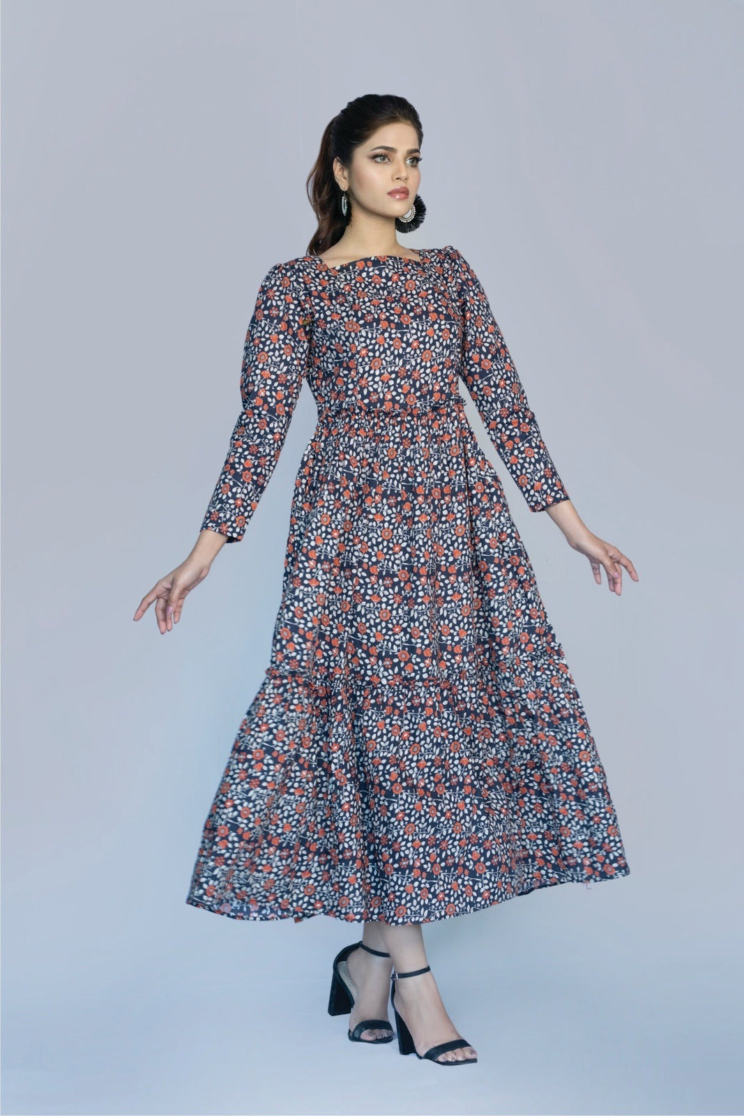 Bareeq Outfits - Ethnic Floral Rush In Cotton – Western.pk